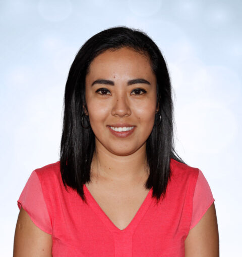 HELEN DE LEÓN – ADMINISTRATIVE ASSISTANT - Little Giants - Social and ...